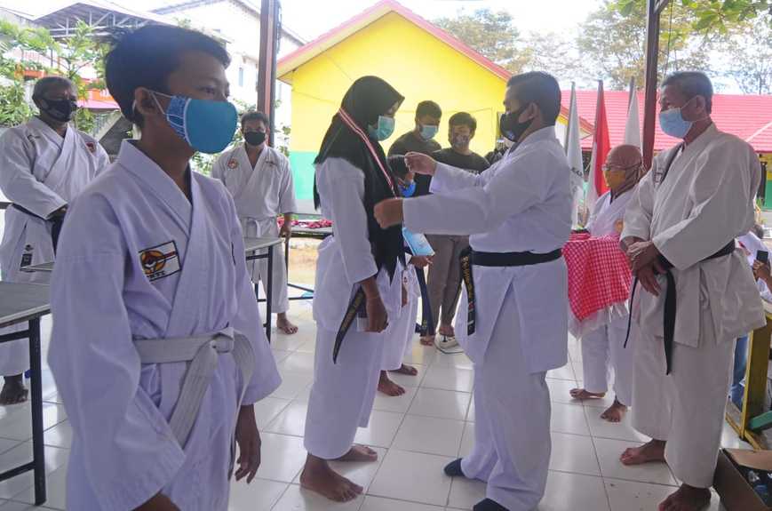 Raih Juara Umum Pada Kejurnas FKTI Menpora Cup KE-VIII, FKTI Korda ...